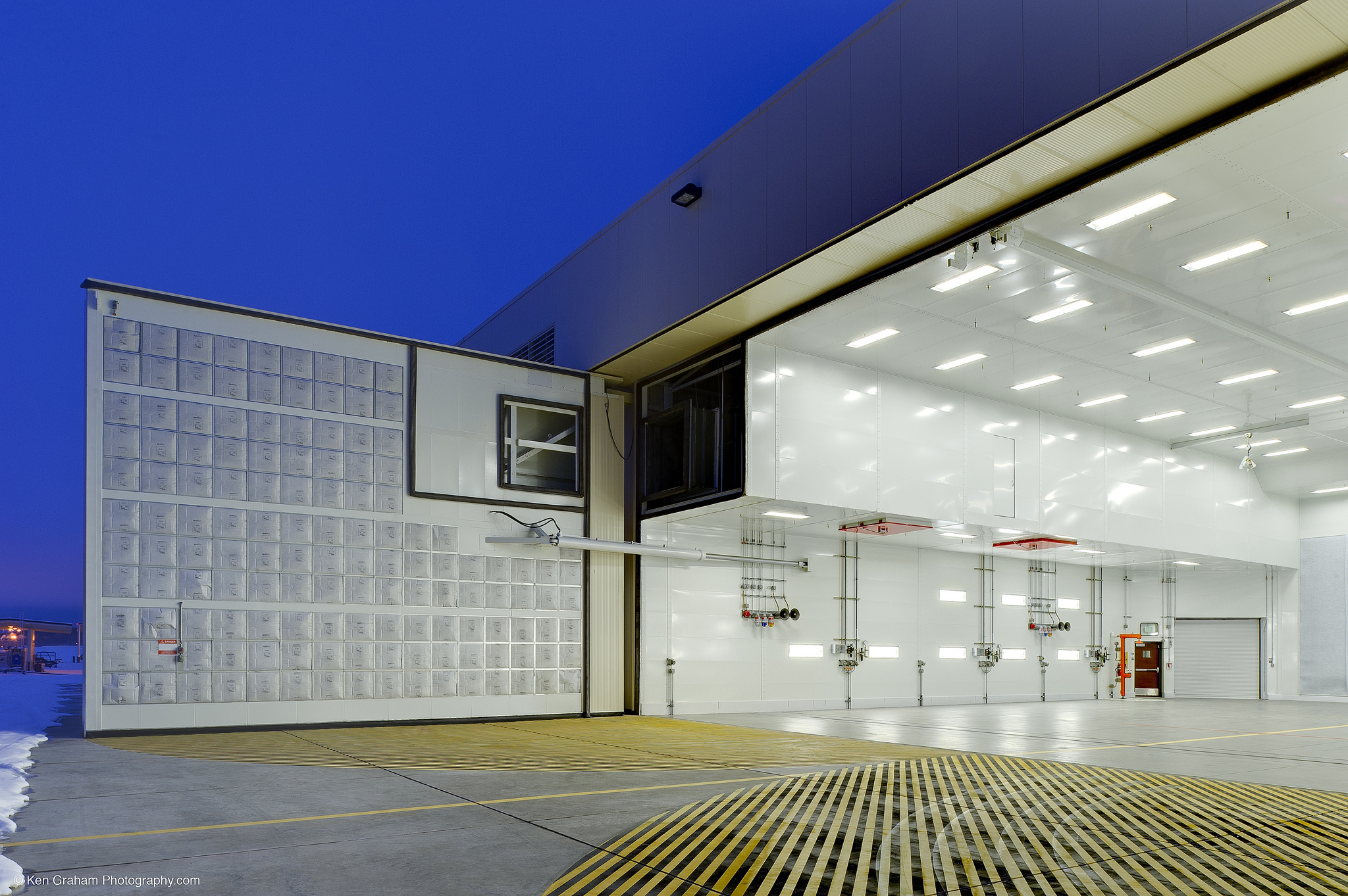 Commercial Aerospace & Aviation | Global Finishing Solutions